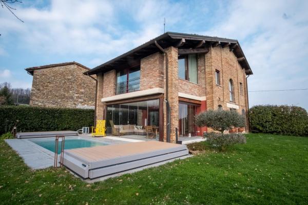 Guesthost - Casa Delle Querce Villa With Pool - Province of Piacenza