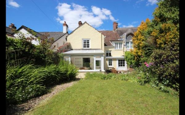 3 Bed In Axmouth Oc-t28930 - Beer