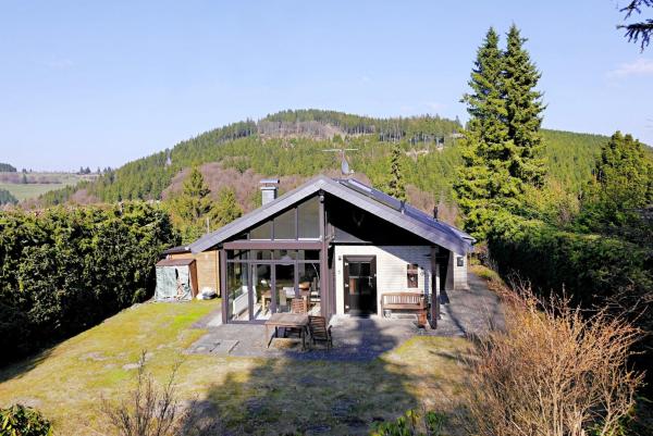 Ferienhaus Rossberg In Traumhafter Naturlage Mit Upland-blick! - Usseln