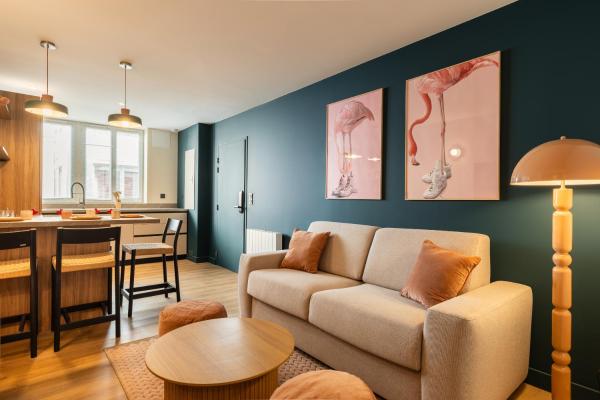 Host Inn Wynwood Suite - Vénissieux