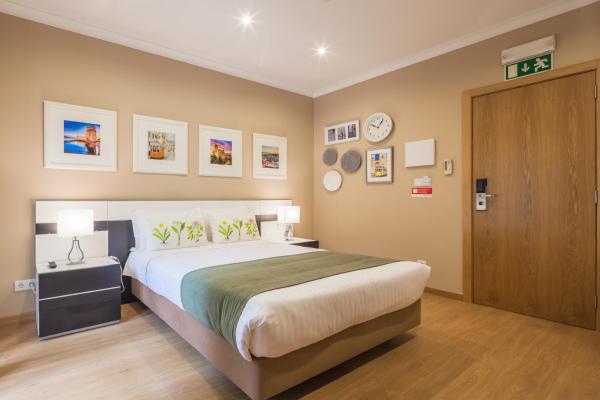 Vila Nova Guesthouse - Seixal