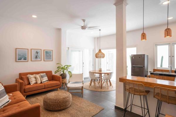 Minimalist Villa 5mins To Berawa Beach Canggu - Canggu