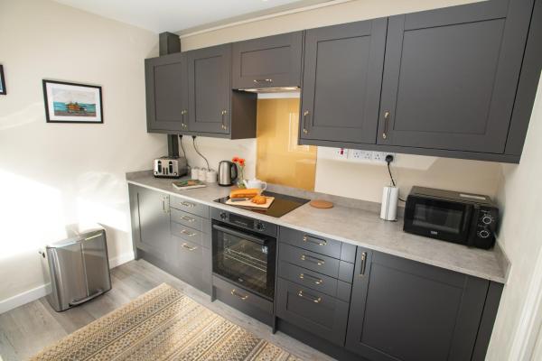 Corner House, Close To Lincoln City Centre - Lincoln