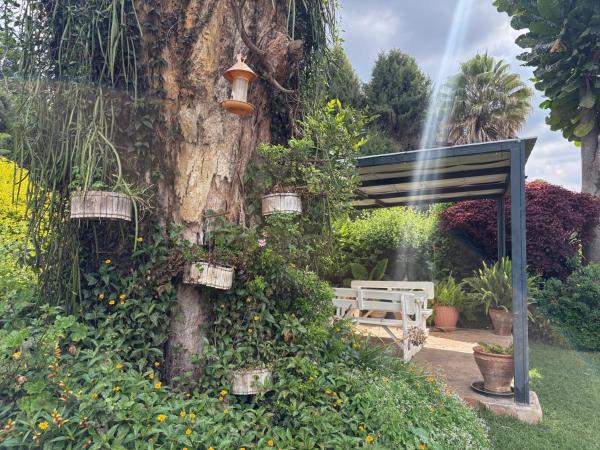 Double Bedroom In Mt. Pleasant Heights - 2378 - Harare