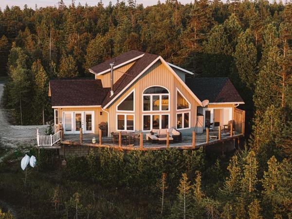 Tobermory Waterfront Sauna Ev 4-season - Ontario