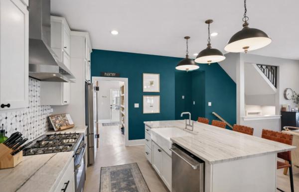 Downtown Indy - Hot Tub - Hgtv- Garage Parking - Pets - Indianapolis