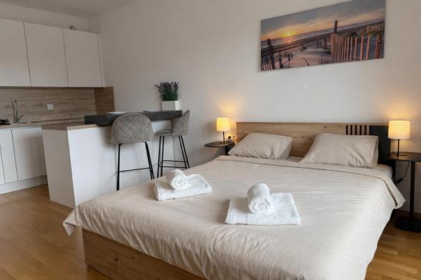 Pipanova Cosy Nest With Balcony & Free Parking - Ljubljana