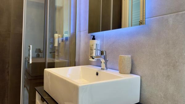 Vesta Motel - Puglia