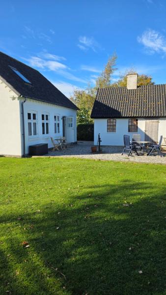 Tæt På Skov Og Strand - Lige Ved Hesnæs - Ostsee