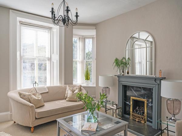 Lovely Little Let - Dunkeld