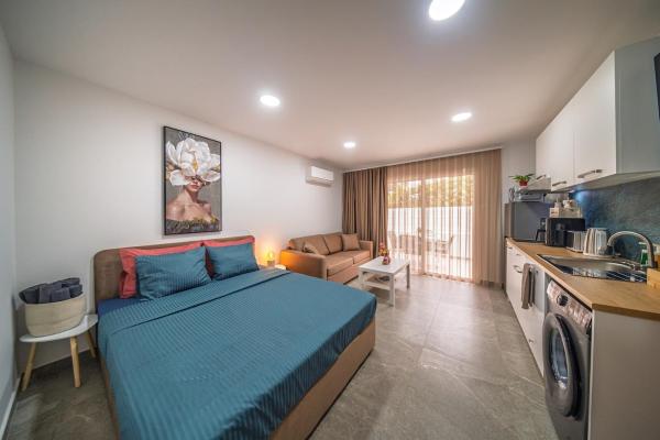The Secret Garden -Studio Apartment In Kapparis - Ayia Napa