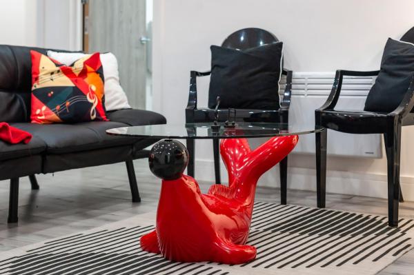 Tambo Apartments - London