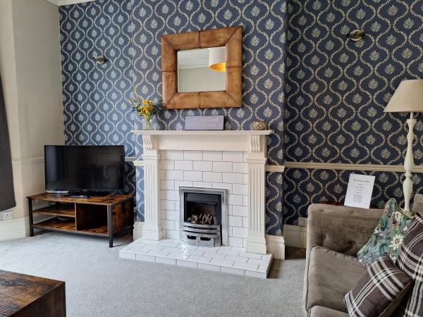 The Hampton Beautiful 3 Bedroom House With Conservatory & Garden - Scarborough