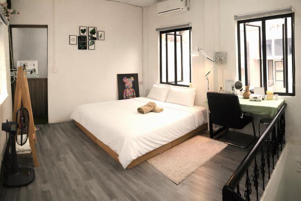 2-floor Duplex Apartment Near Train Street - Quiet Local Alley - Hanoi