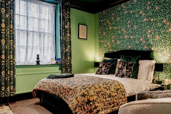 Number Two Russell House - Tavistock