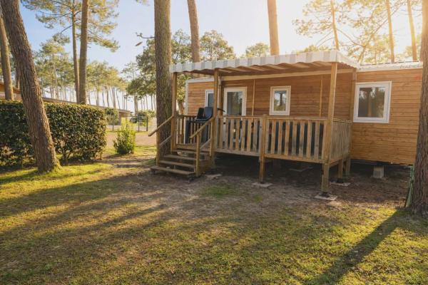 Mobil-home Neuf Sous Les Pins, à Proximité Des Infrastructures - Lit-et-Mixe