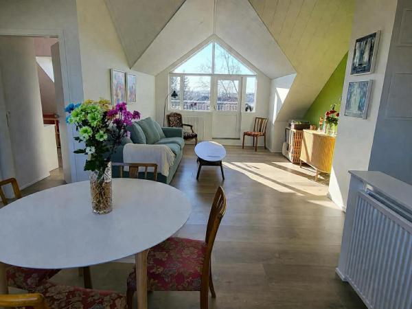 Bright Apartment With A View In Reykjavik - Reykjavik