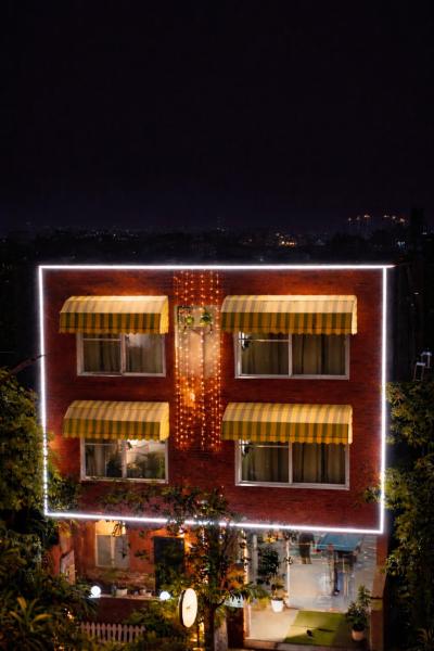 Saffron Inn - Near India Expo Mart - Dadri