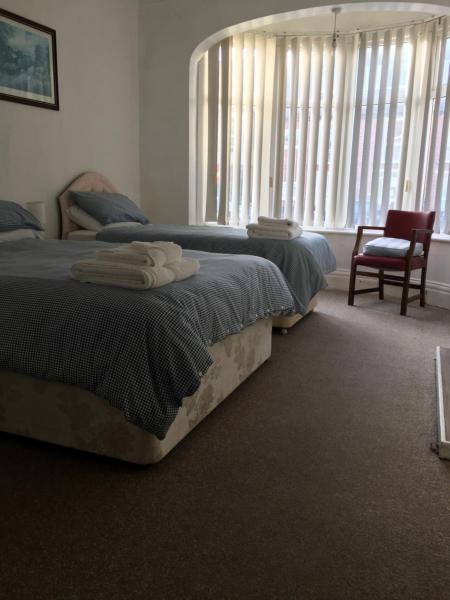 Sunnydene Holiday Flats - Blackpool