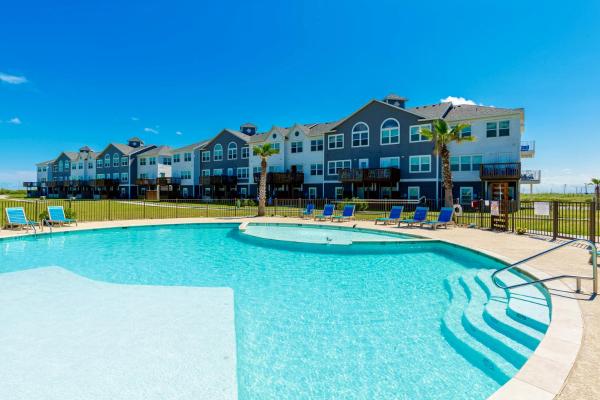 Private Path To Whitecap Beach, Pool, 5 Stars - North Padre Island, TX