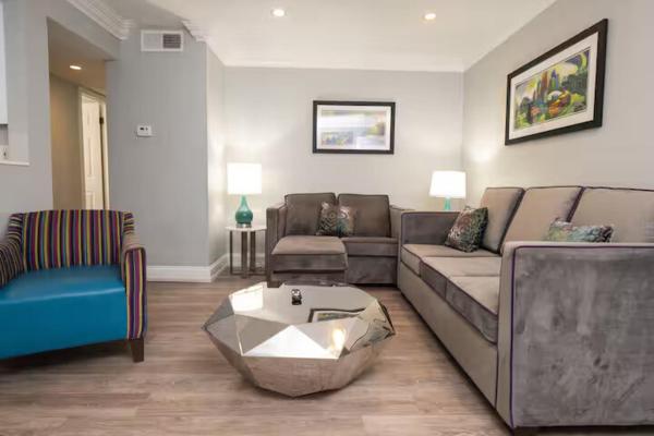 Frenchmen 2br Escape W Free Parking & Hot Tub - 루이지애나