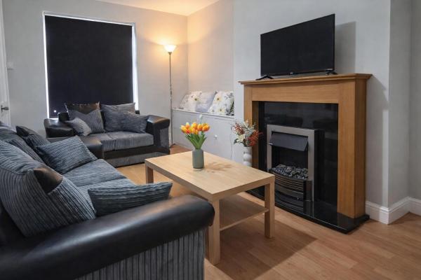 2 Bed Home - Parking Wifi Smart Tv - Nottingham