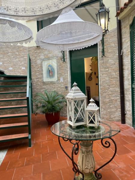 Minerva Charming House Elegant & Central Stay In Salerno - Salerno