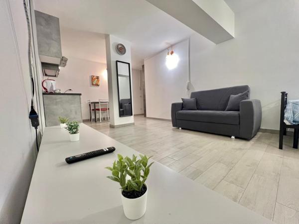 Abruzzi Home, Delizioso Appartamento E Confortevole Accanto A Metropolitana Linea Verde, Con Parcheggio Gratuito In Strada - Cologno Monzese