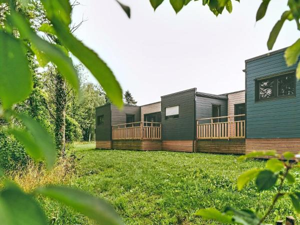 Villa With Private Terrace & Lake View - Rochefort-en-Terre