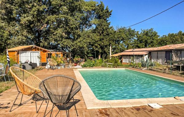 Amazing Home In Murviel Lès Béziers With Private Swimming Pool, Can Be Inside Or Outside - Capestang