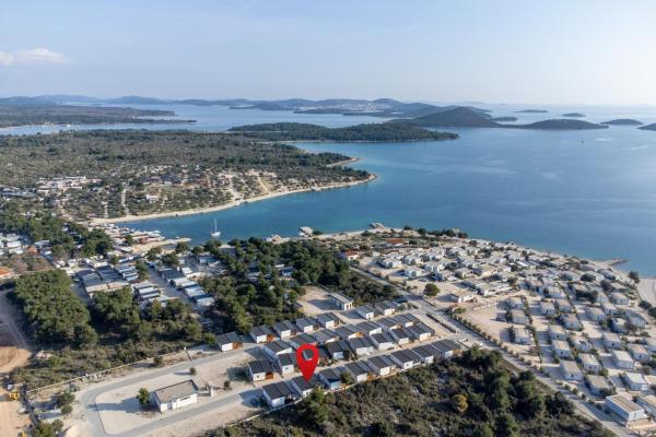 Apartments By The Sea Pakostane, Biograd - 25107 - Murter
