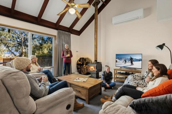 Mogul Lakeside - East Jindabyne - Kosciuszko National Park