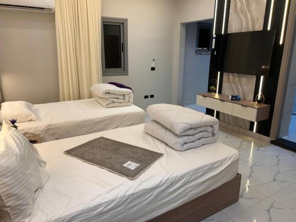 Hotel Rooms In Abbas El Akkad - Shima