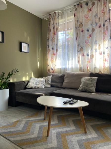 Aquarelle Residence Apartment - Warna