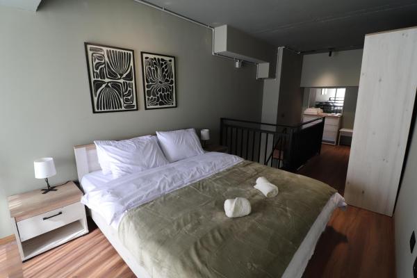 Tia Studio Apartment Lelcaj - ティラーナ