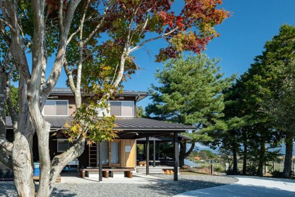 箱館山麓大空荘 - 高島市