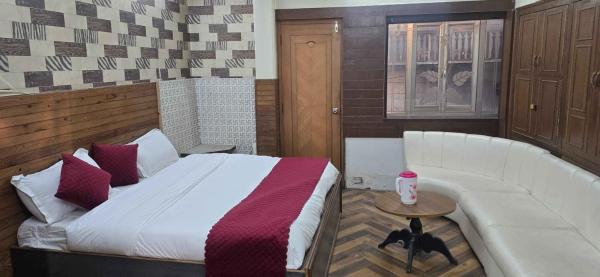 Altura Home Stay - Mussoorie