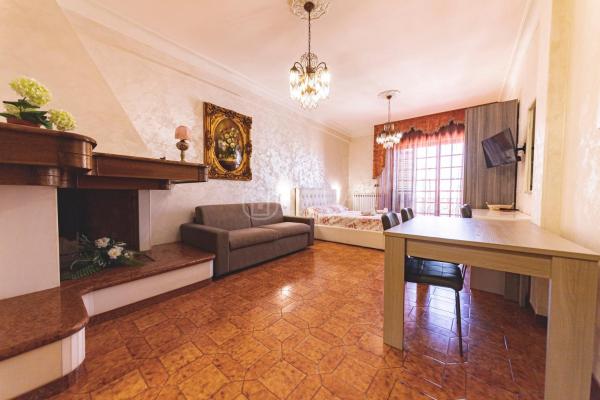 Porto Cesareo - Appartamenti E Camere - Torre Lapillo