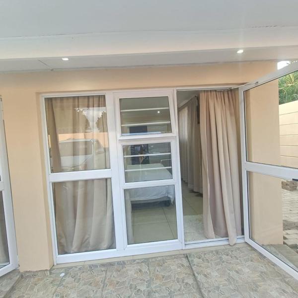 75 On Albert Guesthouse - Port Elizabeth