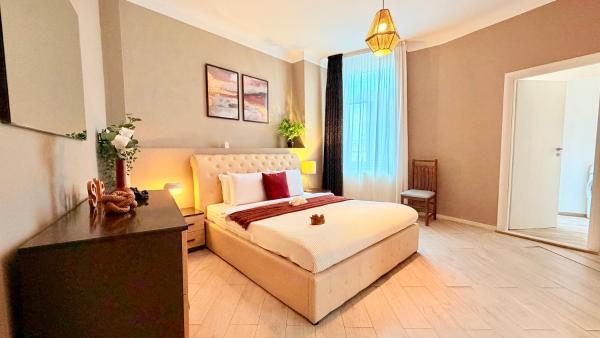 Heart Of Bucharest - 2br Apt On Calea Victoriei - Bucarest