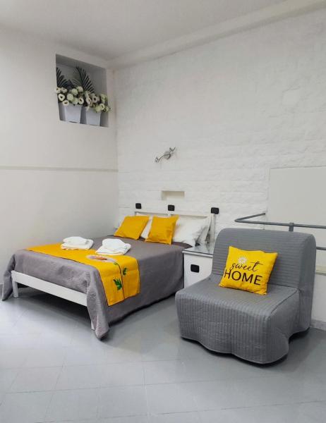 Virginia's Sweet Home - Naples