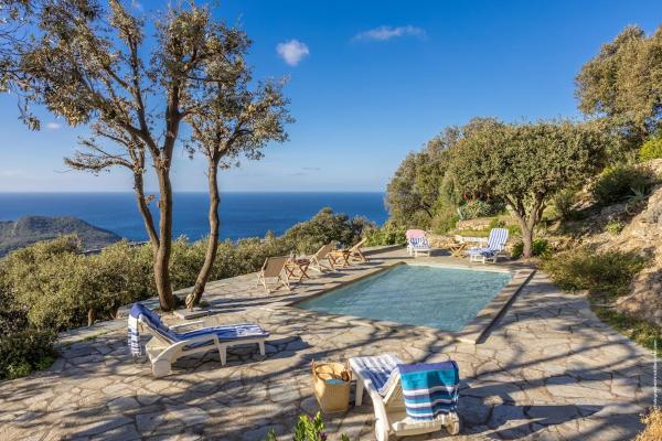 Villa Cathy En Pierre Et Vue Mer - Centuri