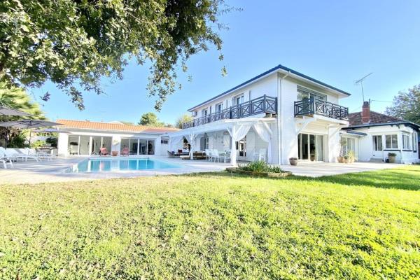 Sublime Propriété Au Coeur De La Hume - Biganos