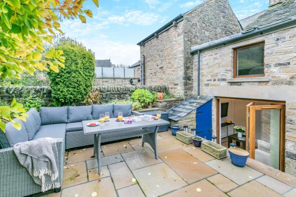 2 Bed In Hayfield Oc-t30237 - Glossop