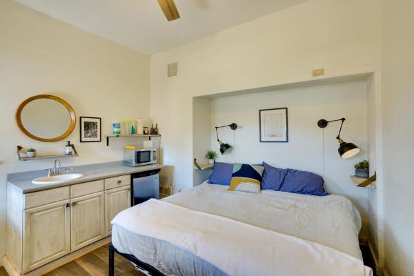 Endless Adventure! Red Rock Suite With River Access - Canyonlands National Park