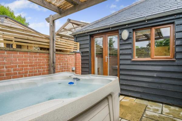 1 Bed In Blashford Oc-n32252 - Bournemouth
