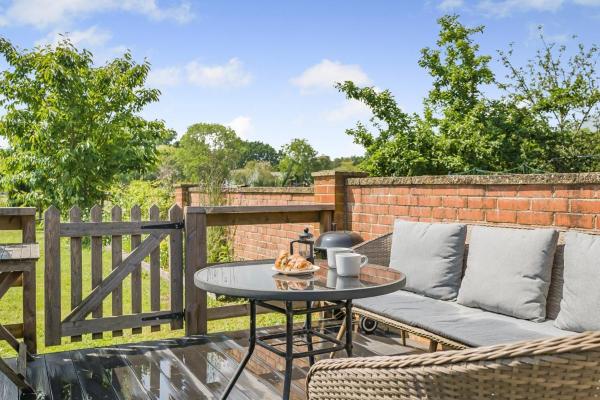 1 Bed In Blashford Oc-n32252 - Ringwood