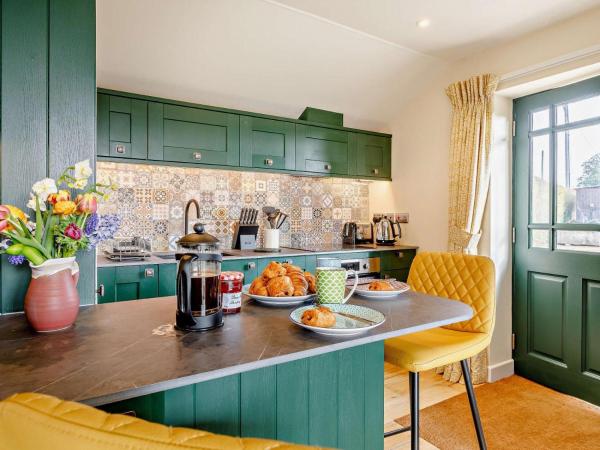 1 Bed In Sherborne Oc-87292 - Sherborne