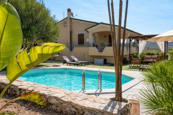 Villa Pedra Alghero - Appartamento In Villa Con Piscina - Sardinia