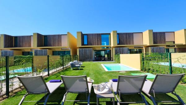 Villa Essence By Clever Details, Private Pool, Central Location - Quarteira